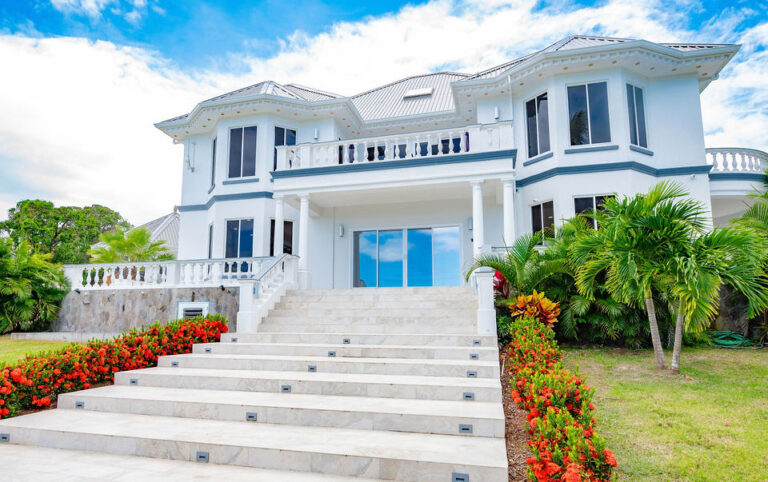 Personal Banking - Hamilton Reserve Bank