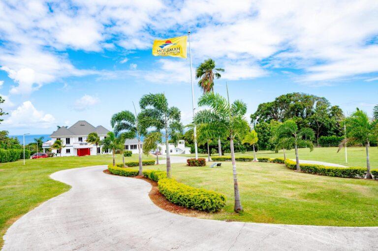 Hamilton Reserve Bank - Fast, Safe and Private Banking